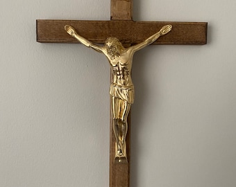 Large Traditional Crucifix - Etsy