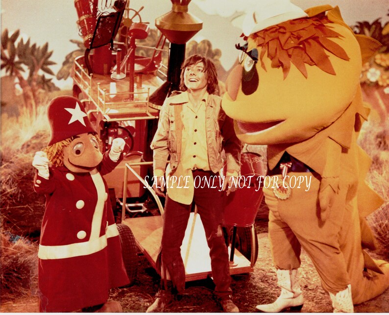 HR Puff N Stuff Classic TV 8X10 Color Press Photo - Etsy