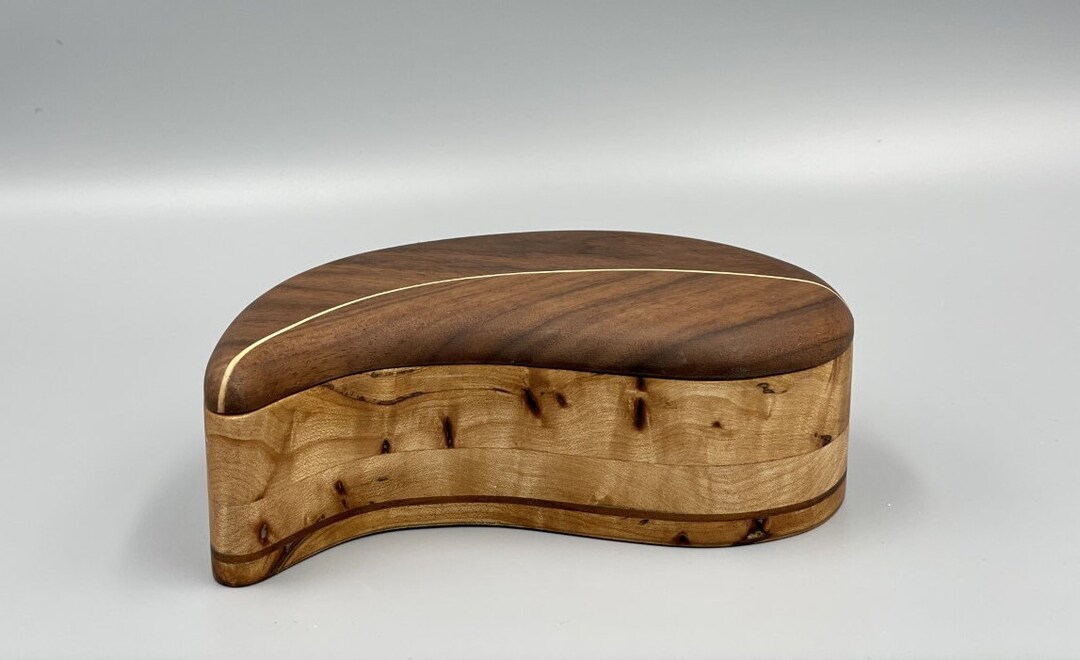 Handcrafted Keepsake Box - Etsy