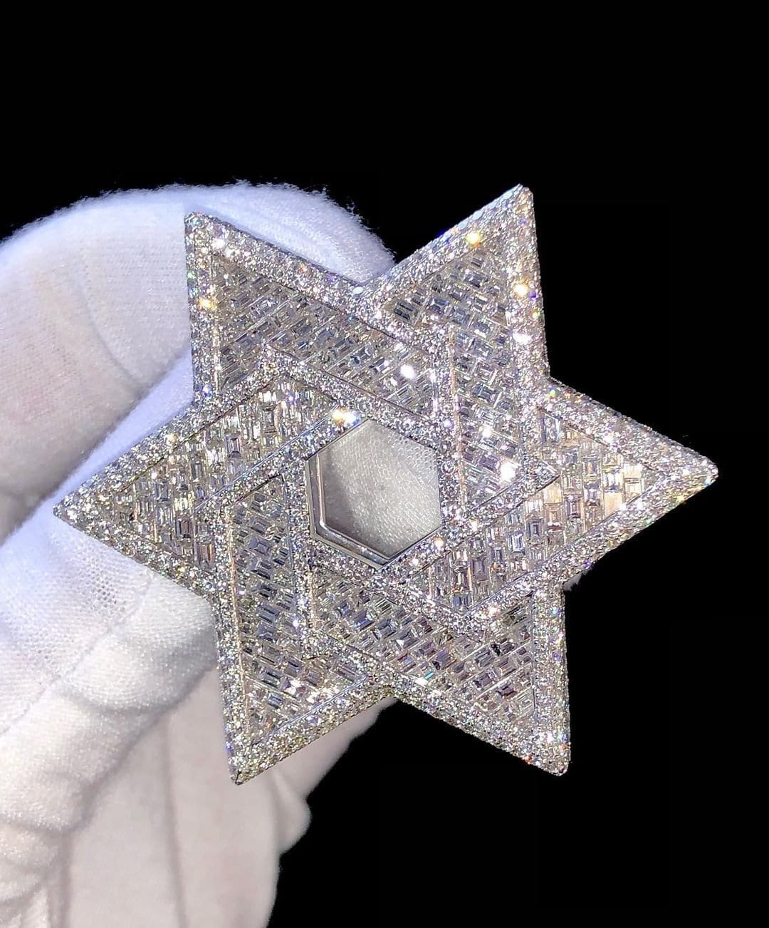 Fully Iced Out Charm Star Pendant, VVS1 Moissanite Diamond Hip Hop ...