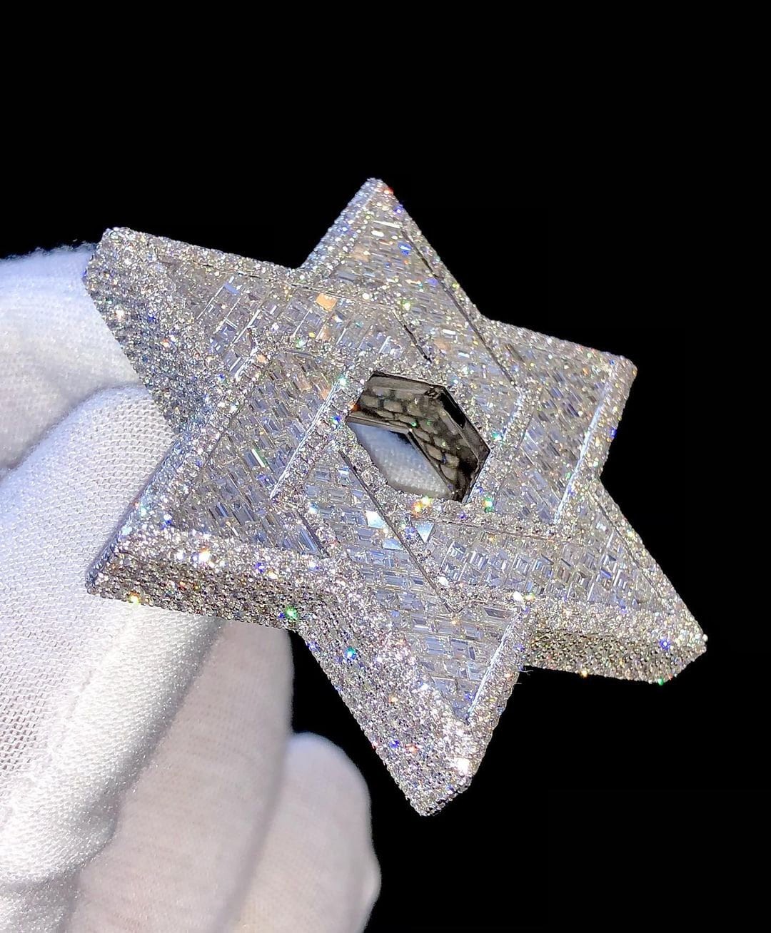 Fully Iced Out Charm Star Pendant, VVS1 Moissanite Diamond Hip Hop ...