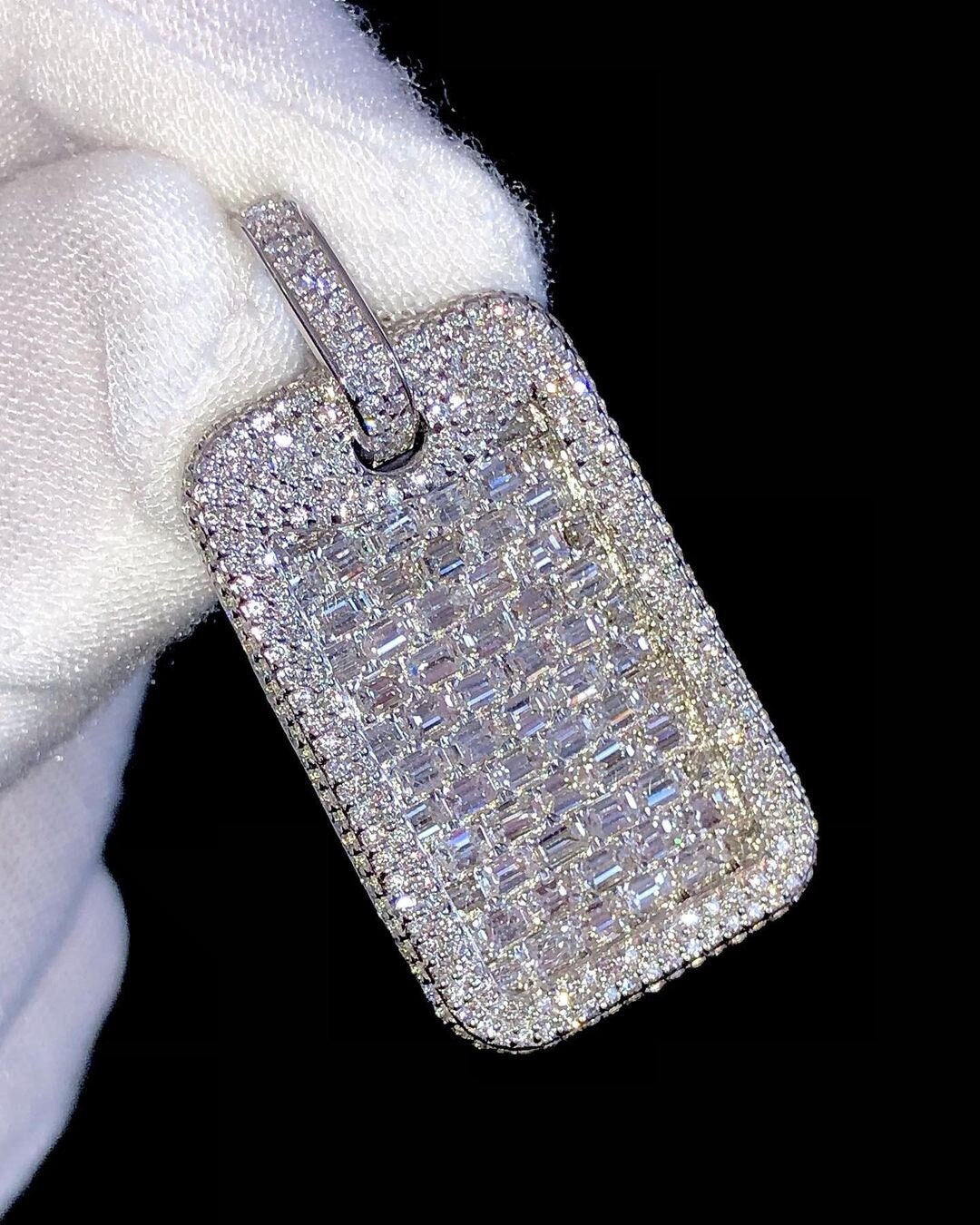 Fully Iced Out Charm Dog Tag Pendant VVS1 Moissanite Diamond Hip Hop ...