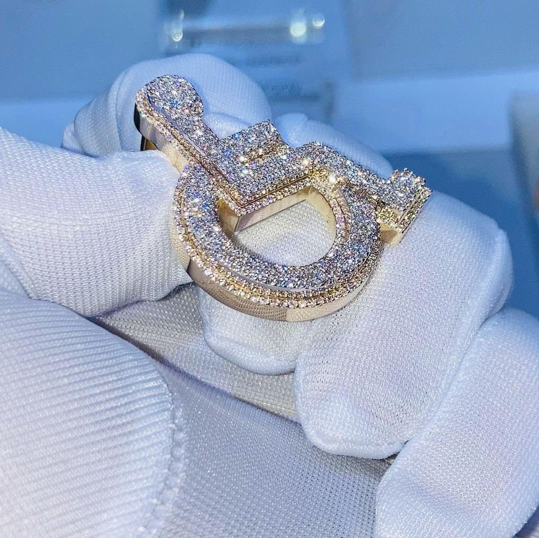 Ice Out VVS Moissanite Diamond Wheelchair Pendant VVS Custom Diamond ...