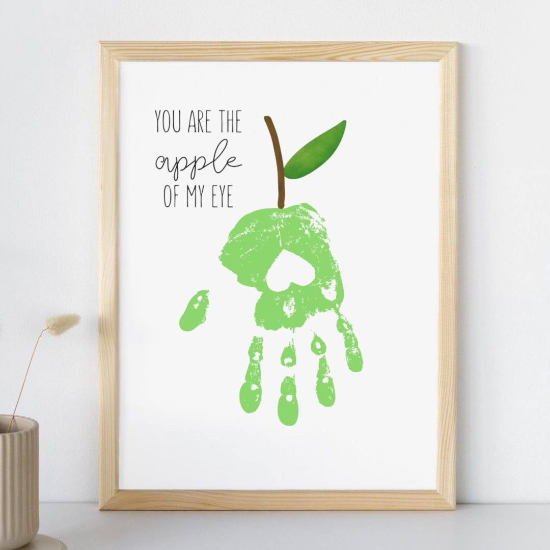 Apple of My Eye Handprint Art Craft DIY, Fall Handprint Craft, Autumn ...