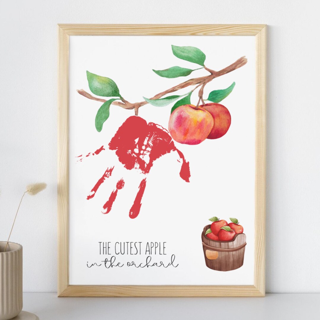 Cutest Apple in the Orchard Handprint Craft: Apple Crafts for ...
