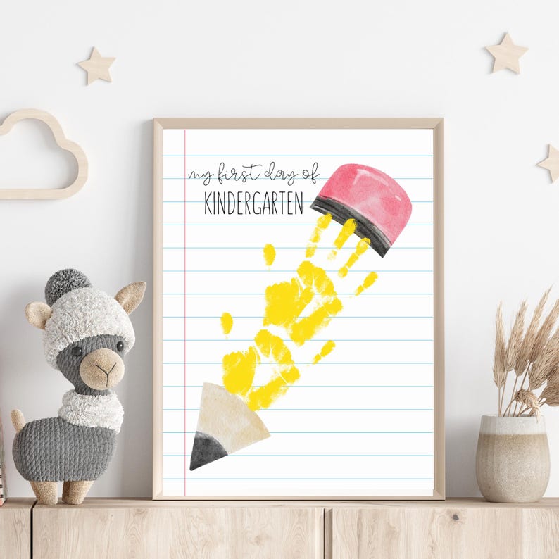 First Day of Kindergarten Handprint Art Craft DIY, Pencil First Day of ...