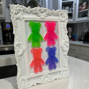 Gummy Bear Wall Art, Rainbow 3D Pop Art, Neon Resin Art, Candy Art, Pop ...