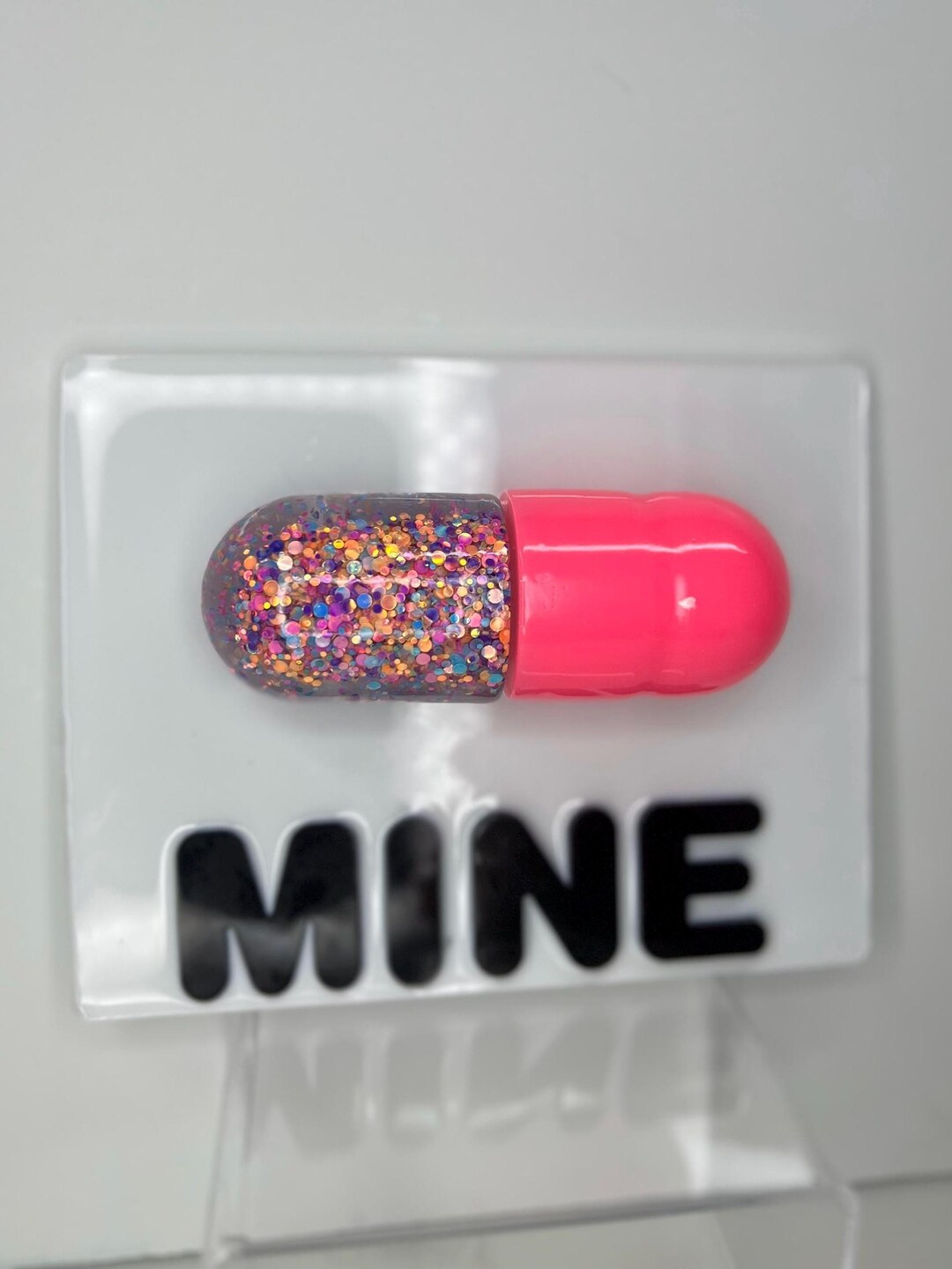 Pink Resin Pill Pop Art: 3D Capsule Wall Hanging (8x6 Inches) Chill ...