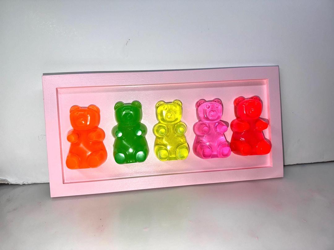 Extra Large Rainbow Gummy Bear Wall Art: 3D Resin Candy Decor, Nursery ...