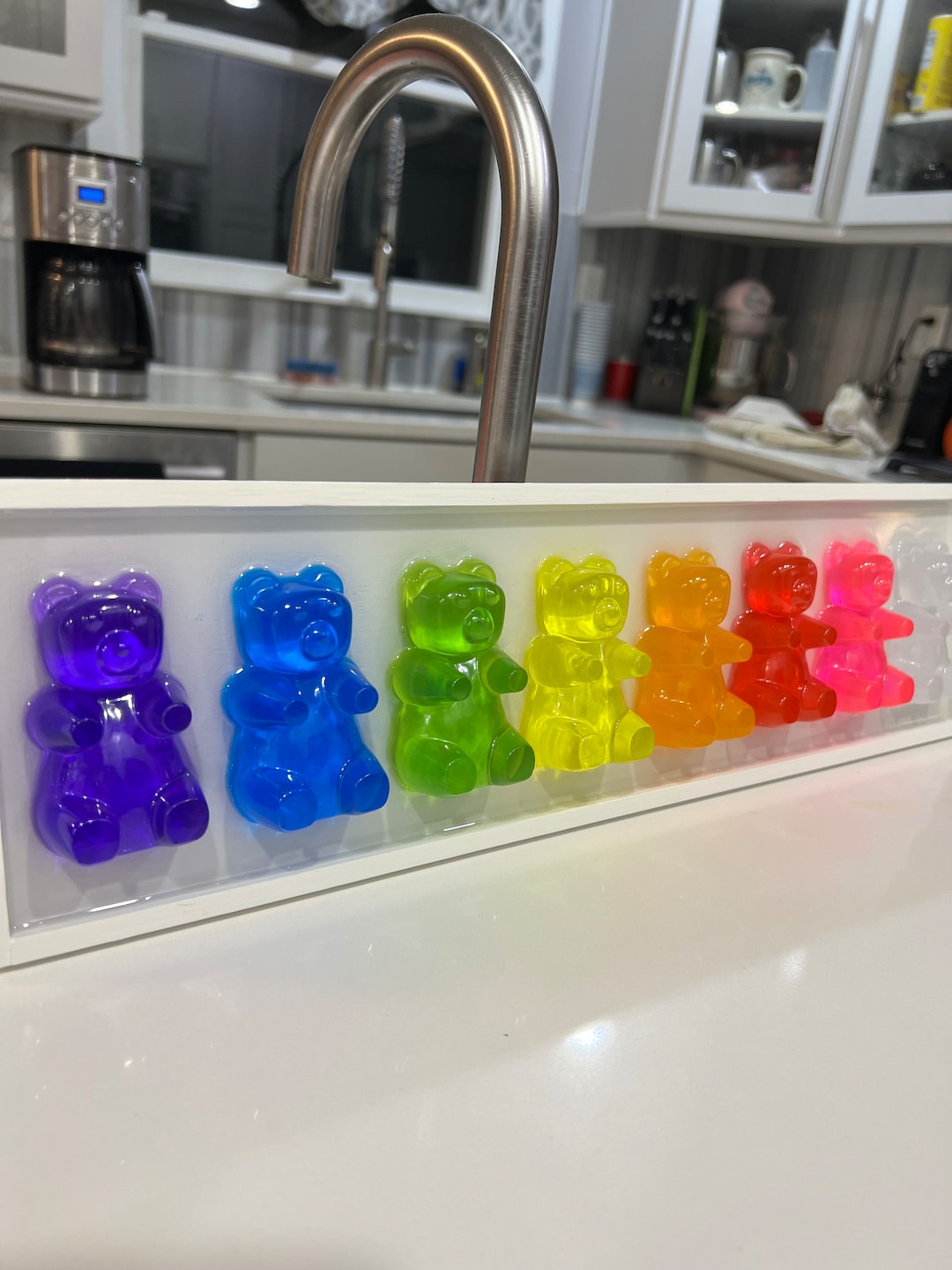 Gummy Bear XL Rainbow Resin Wall Art: 3D Pop Art Nursery Decor Kids ...