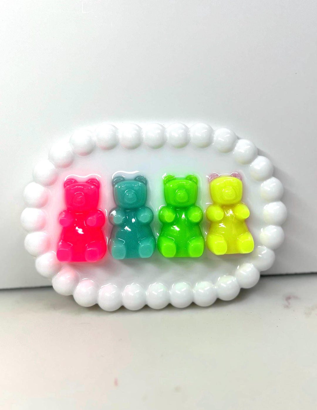 Neon Rainbow Gummy Bears Resin Painting: 3D Pop Art Wall Hanging, Neon ...