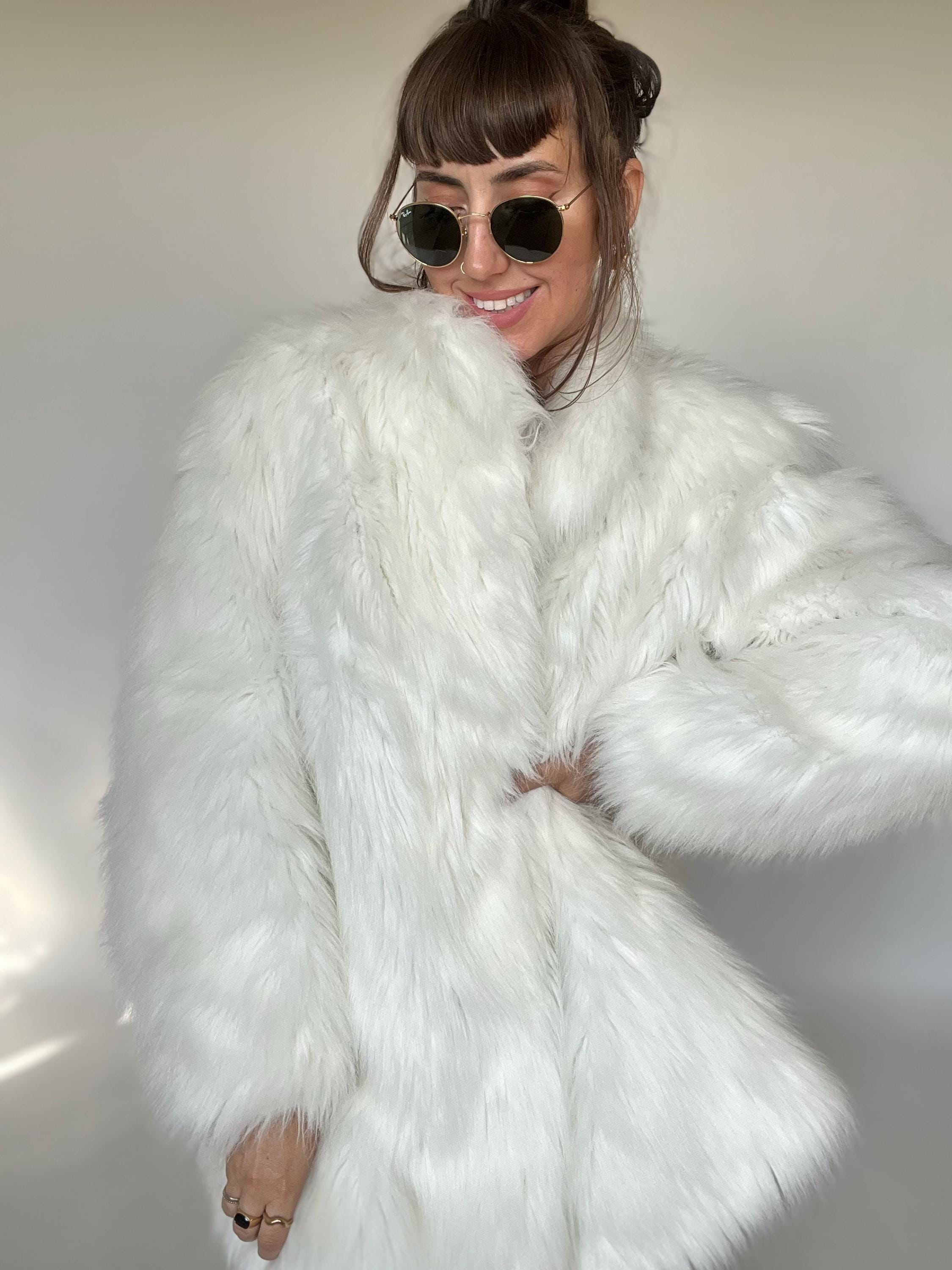 Vintage Faux Fur Coat Silver White Fox Mink Oversized Mobwife Old Money ...