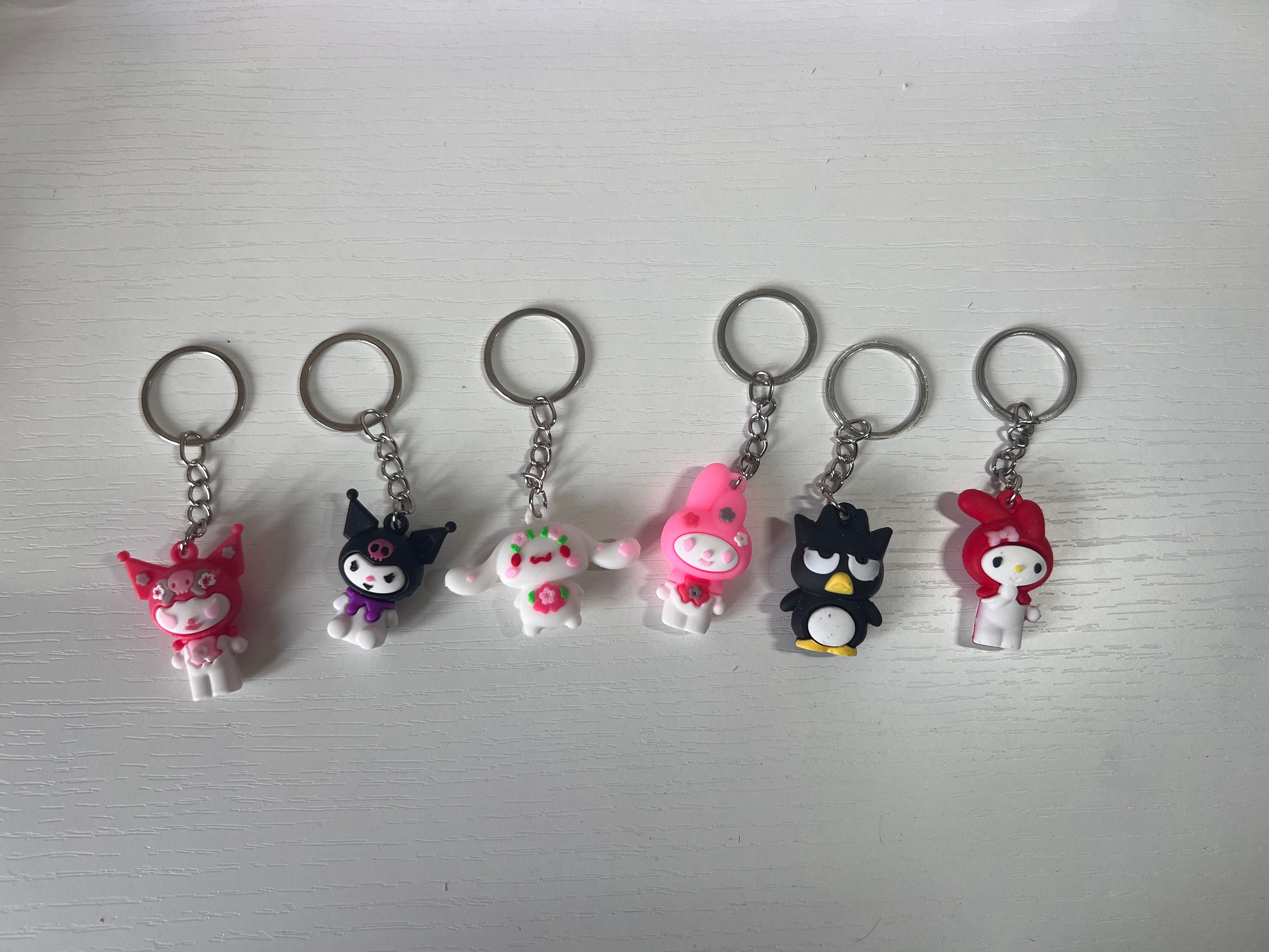 Random Keychains Sanrio Kuromi Cinamonroll Hello Kitty My Melody ...