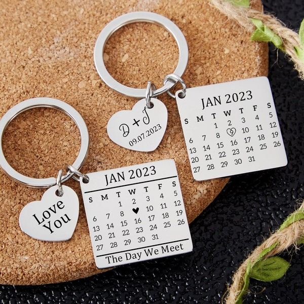 Calendar Keychain - Etsy