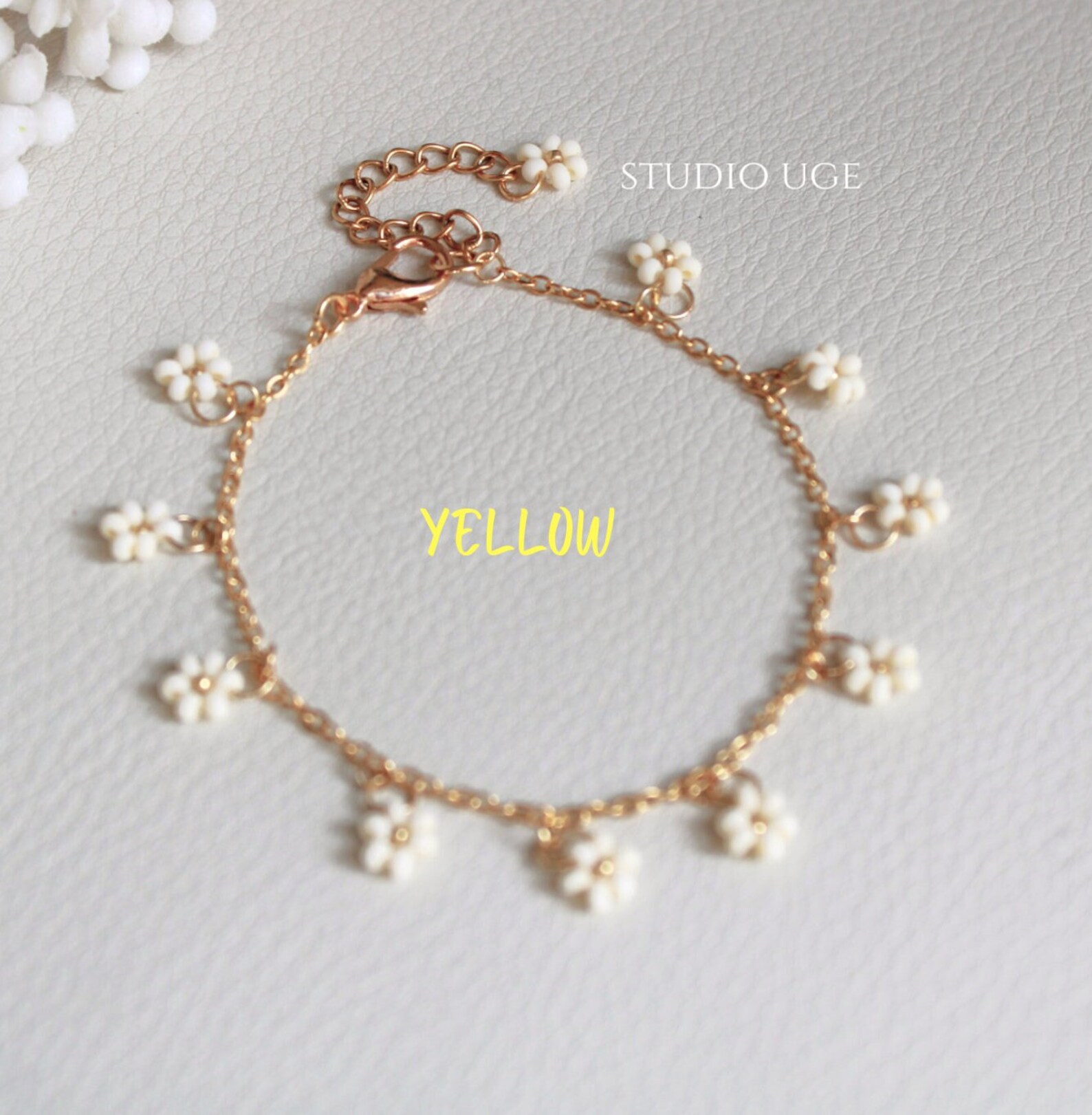 Dainty Pastel Color Daisy Charm Bracelet: Seed Bead Flower, Gold ...