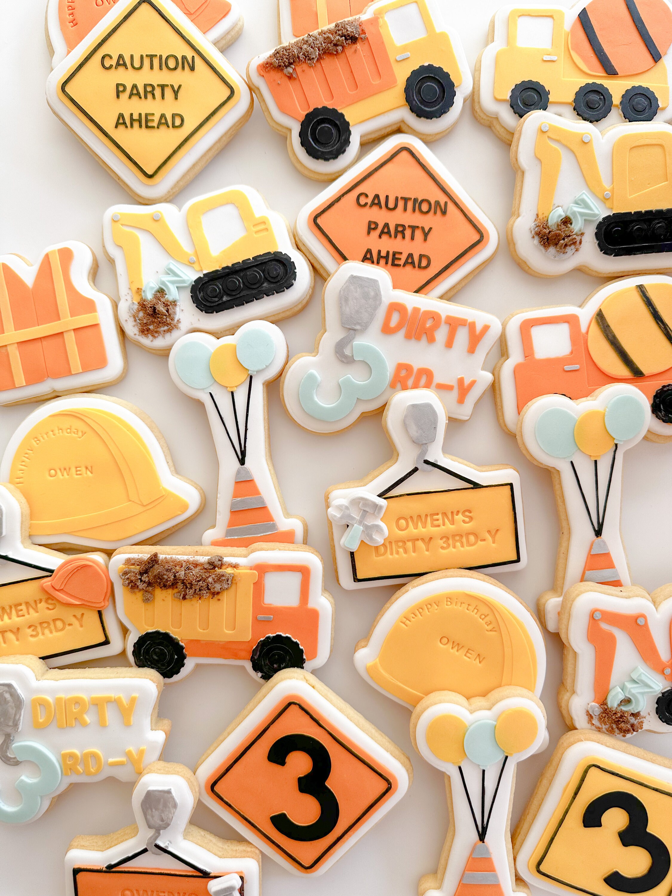 Digger Truck Fondant Debosser & Matching Cutter raised - Etsy Australia