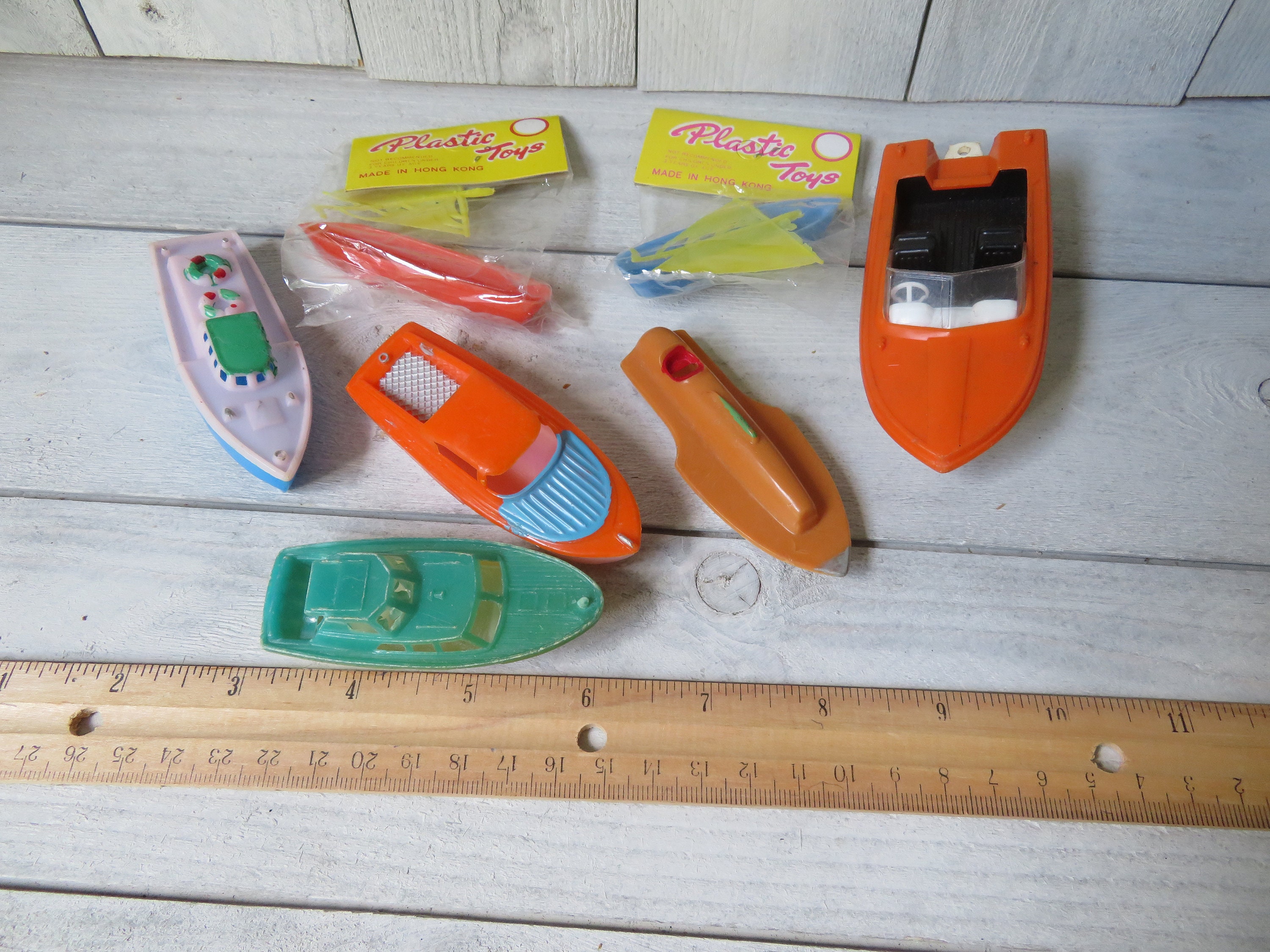 Vintage Plastic Boats Collection, Lot of 7, Penny Boats, Matchbox Speed ...