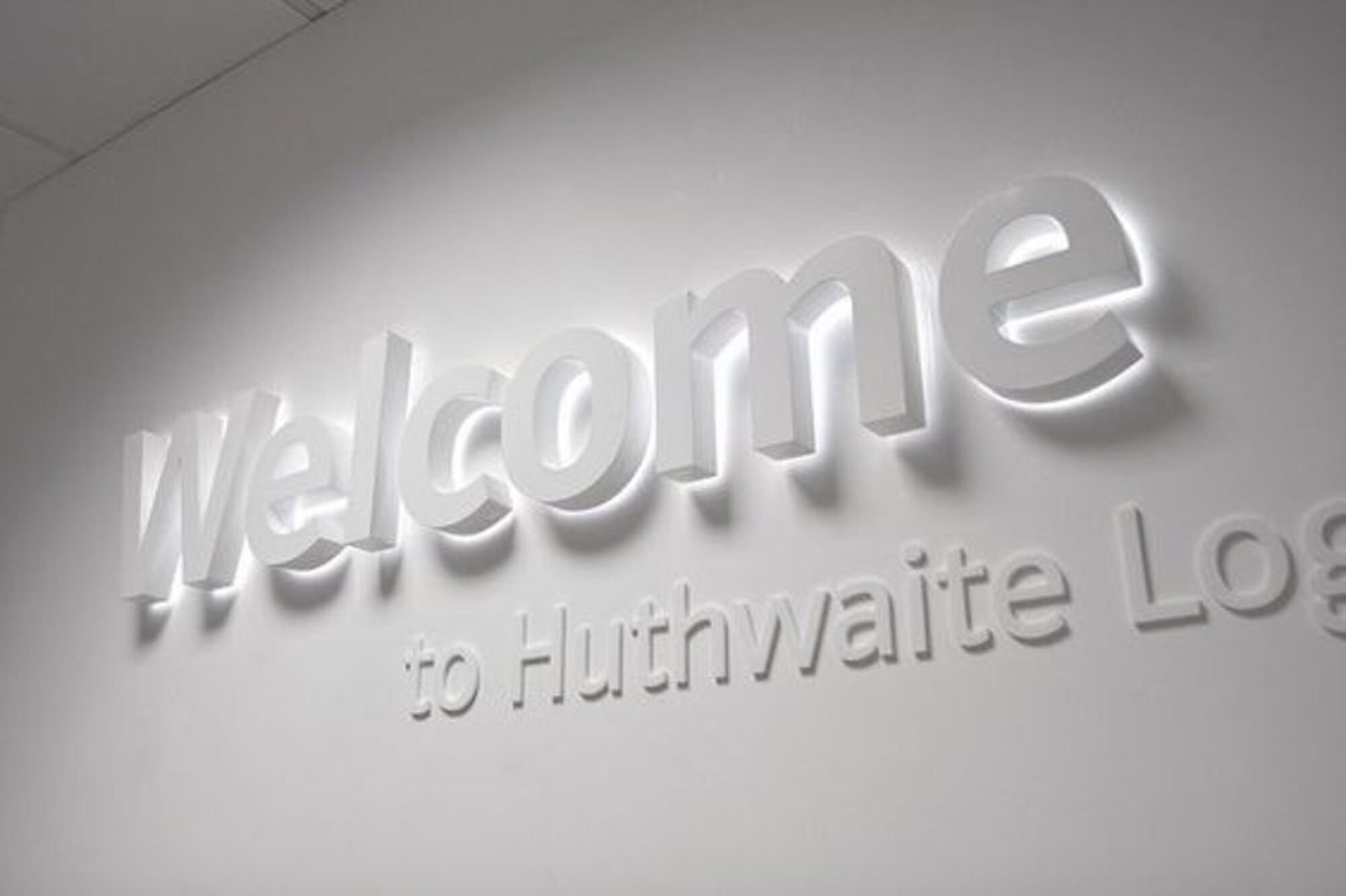 Custom 3D Acrylic Backlit Business Logo Sign: LED Illuminated Signage ...