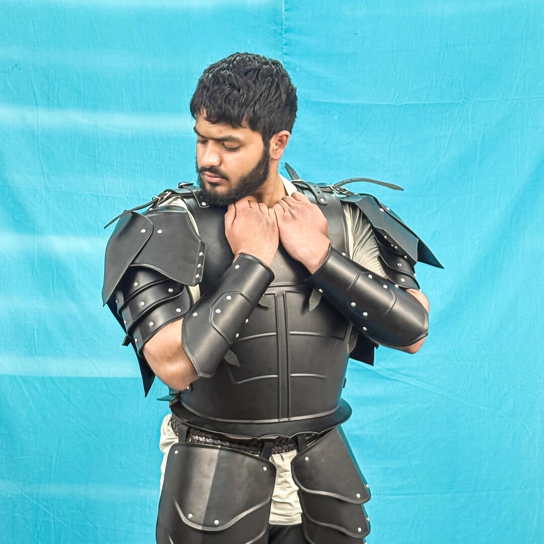 Dark Knight Undead Gothic Armor Suit – Full Body Undead Warrior Armor ...