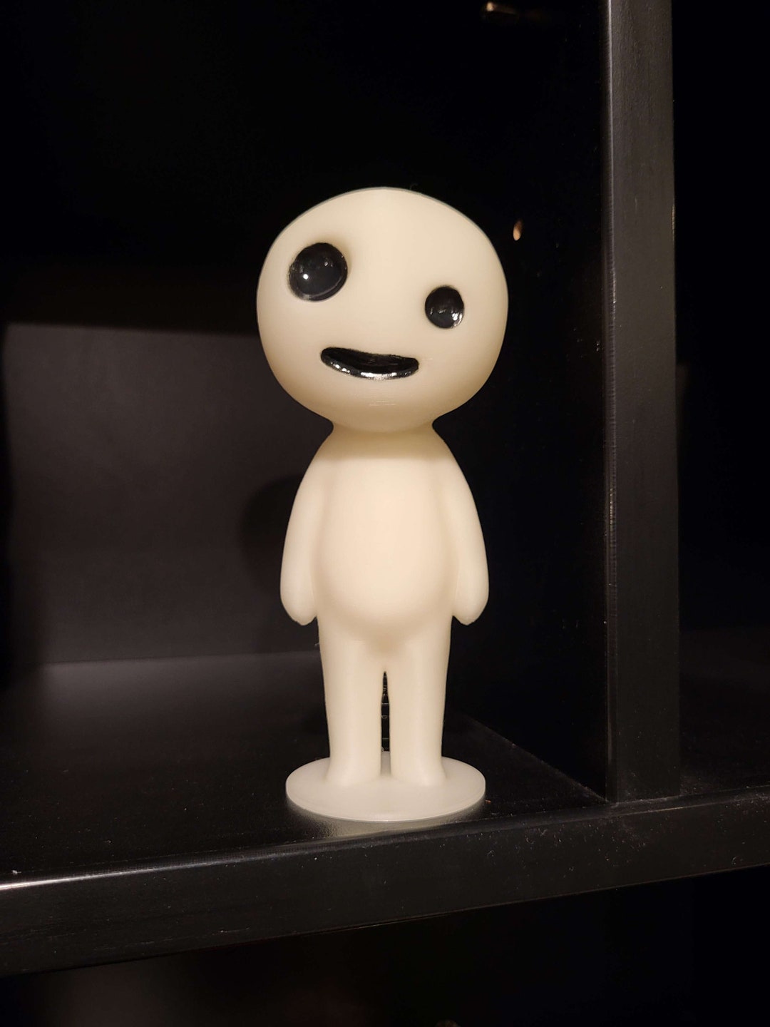 Glow in the Dark Standing Kodama Figure - Etsy