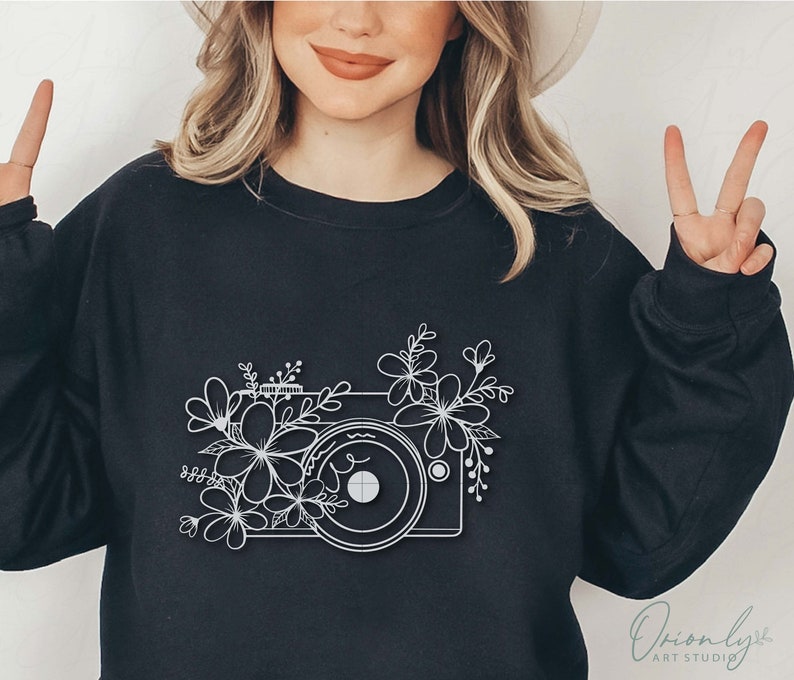 Floral Camera SVG File Camera Svg Camera With Flowers Svg - Etsy