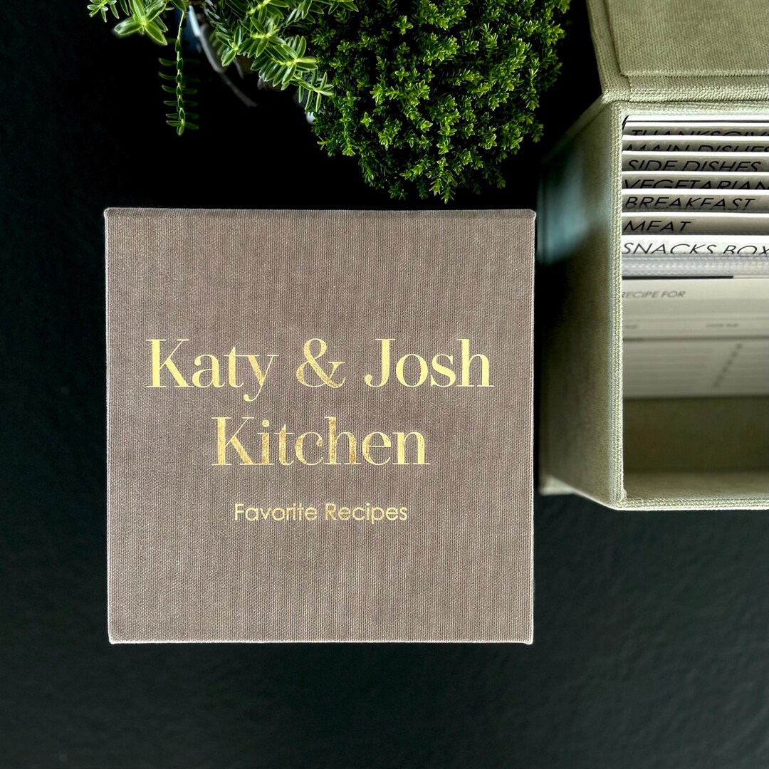Personalized Recipe Box With Cards, Handmade Family Organizer - Etsy