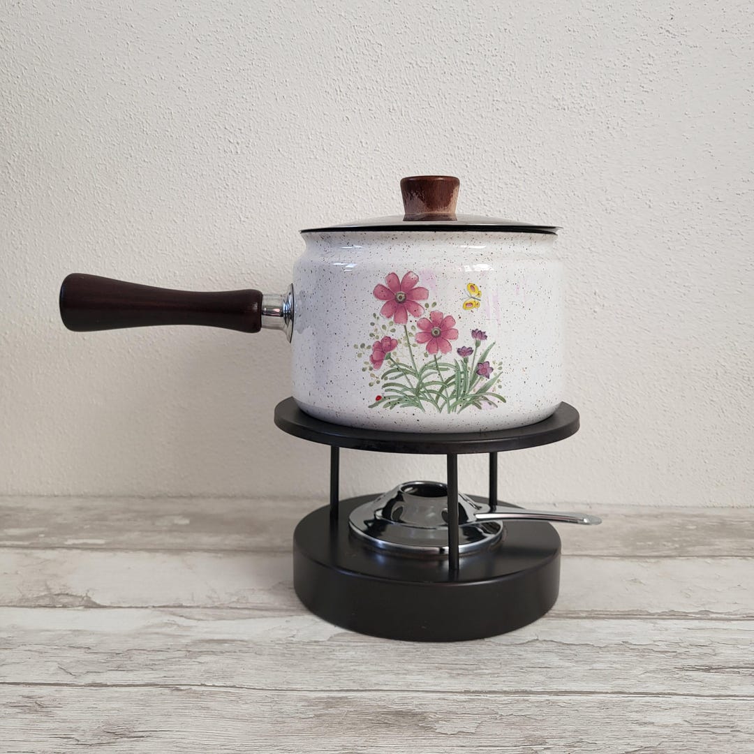 Vintage Wildflower Fondue Set Enamel With Wooden Handle, Speckled White ...