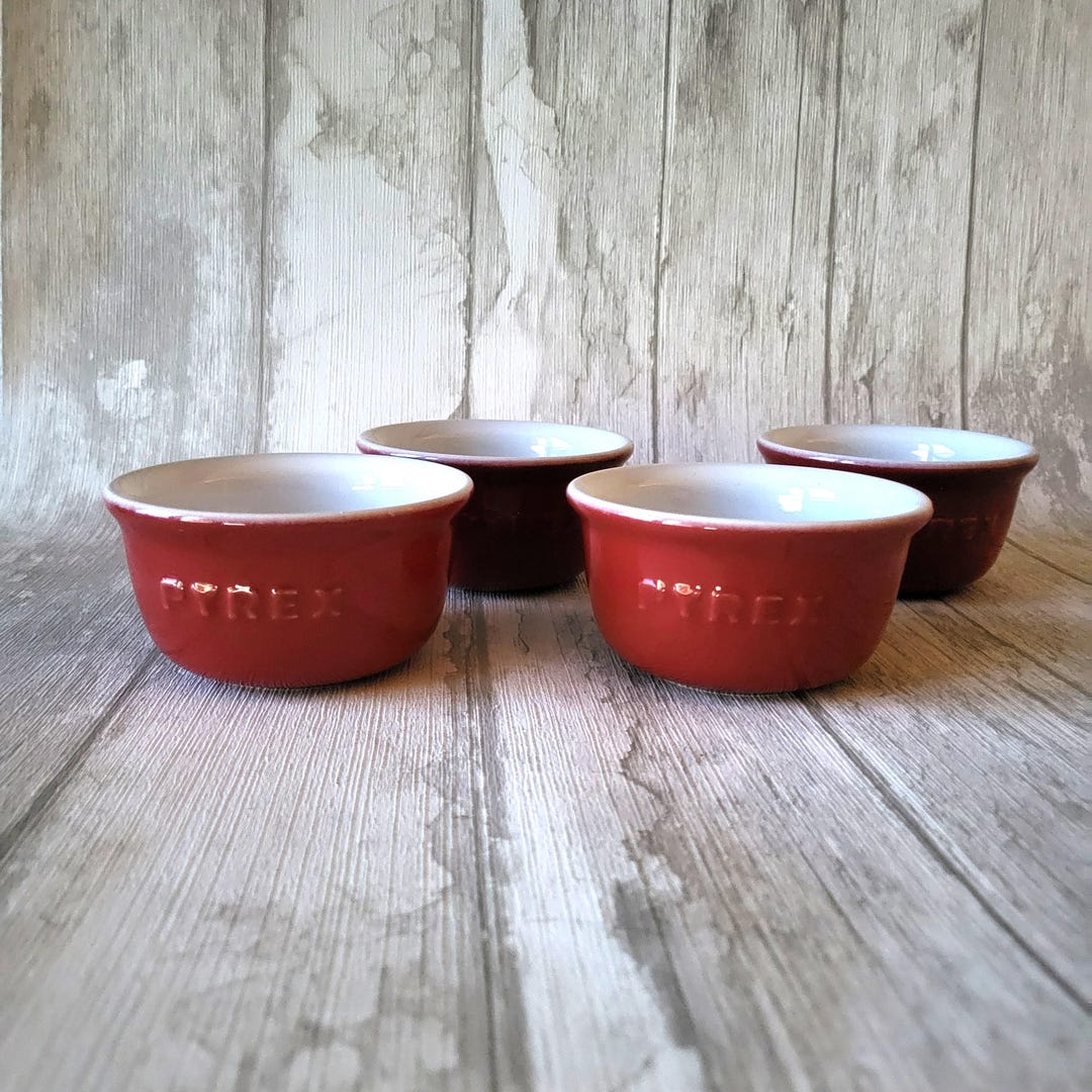 PYREX Set Van 4 Vintage Ramekins/kleine Ovenschaaltjes Rood Wit ...