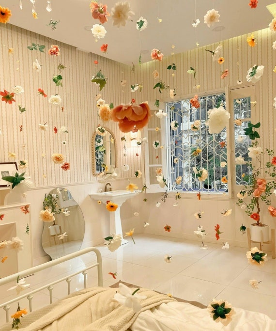 How to hang flowers from the ceiling store