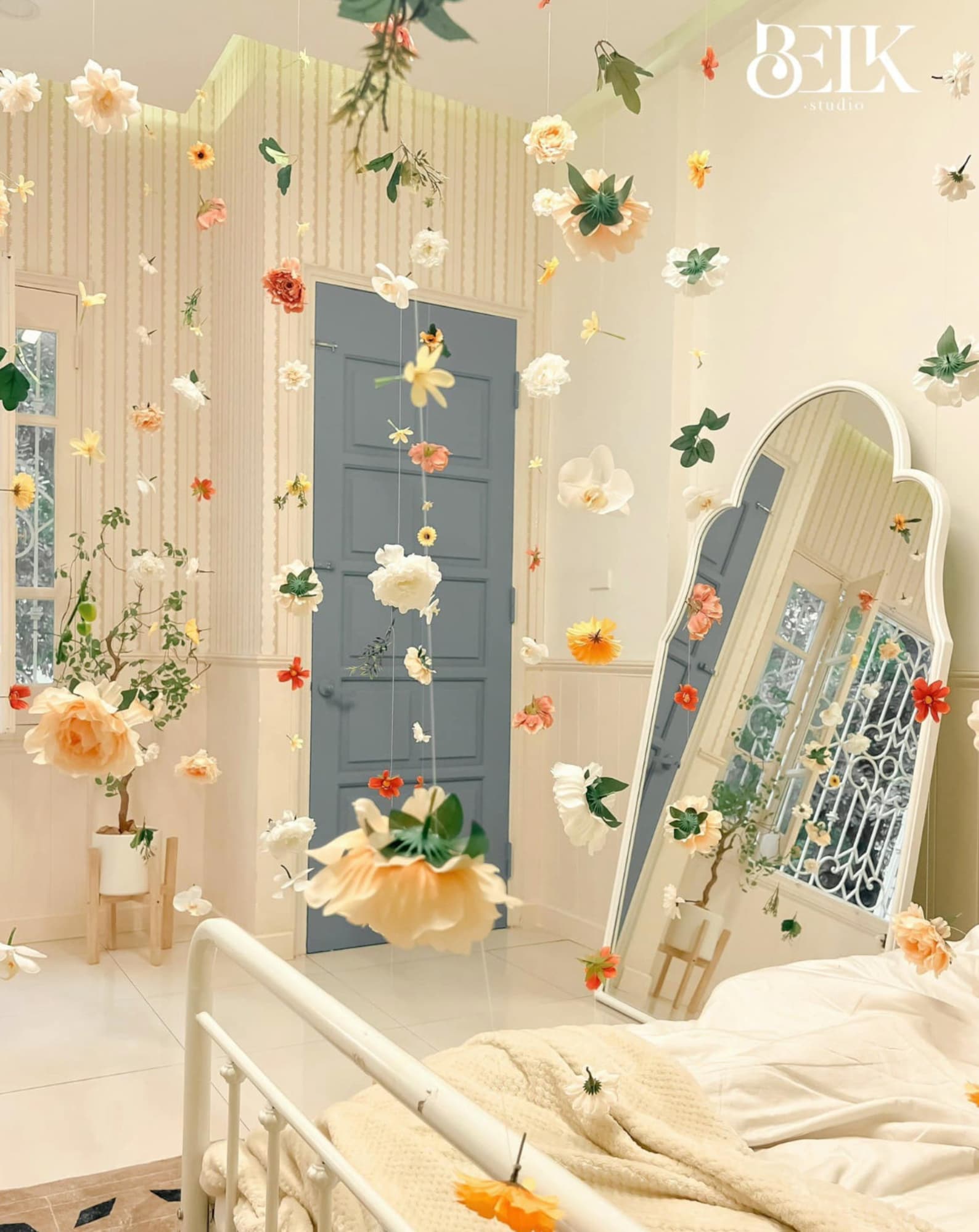 Floating Flower Wall Hanging Backdrop Hanging Flower Garland - Etsy