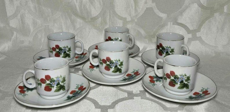 Vintage Strawberry Porcelain Tea Set. Minature Strawberry Antique Tea ...