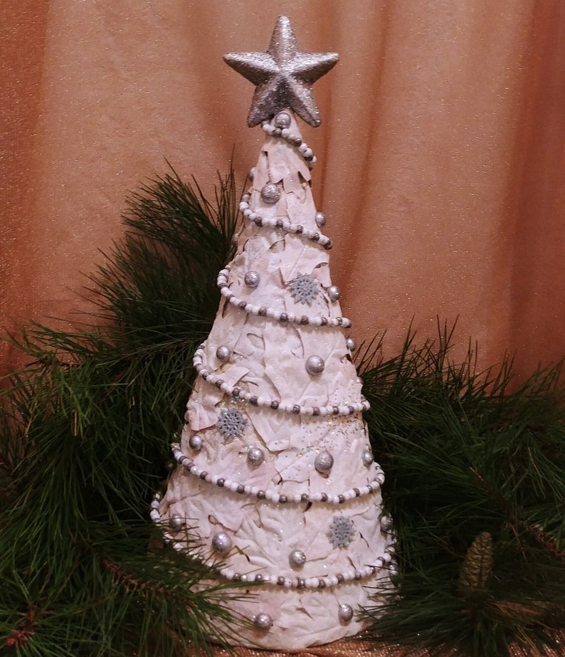 White Tabletop Christmas Tree. Victorian Antique Style. Glam Roaring 20 ...