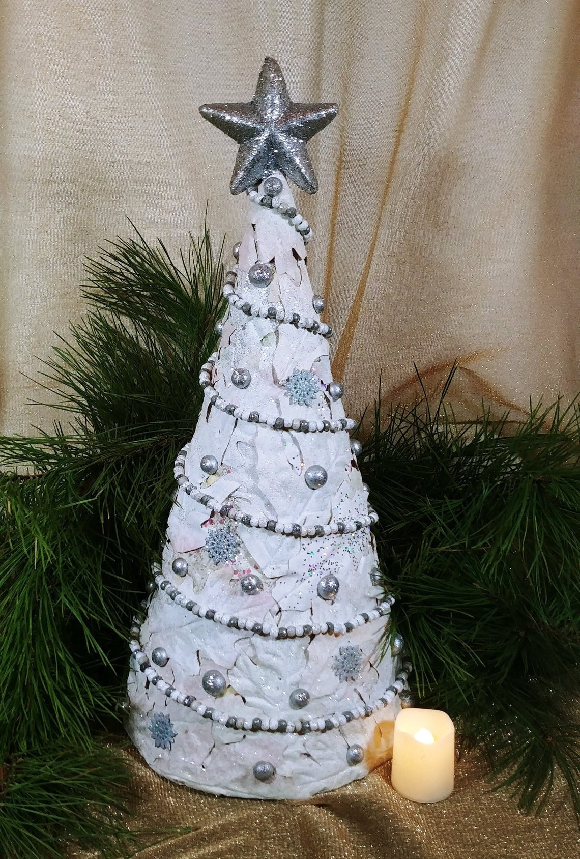 White Tabletop Christmas Tree. Victorian Antique Style. Glam Roaring 20 ...