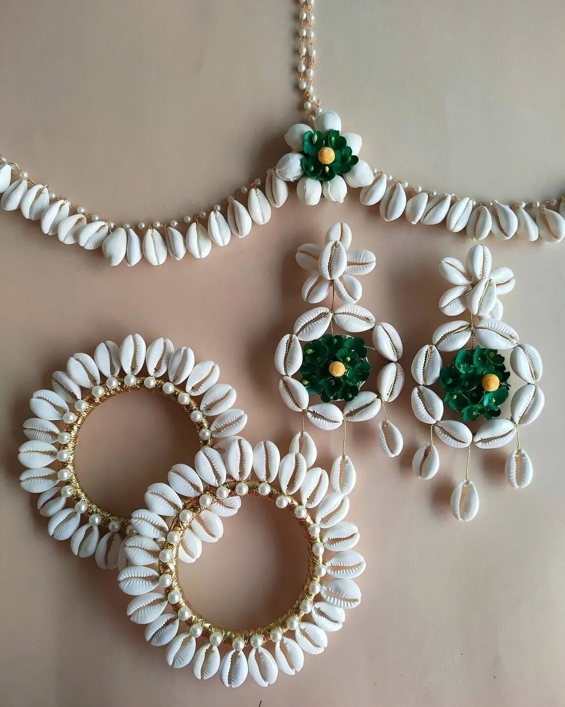 Boho Cowrie Shell Jewelry Set With Floral Details, Sea Shell ...