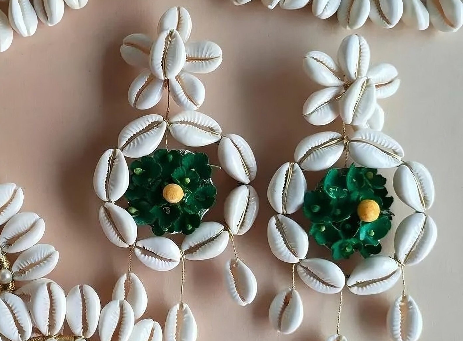 Boho Cowrie Shell Jewelry Set With Floral Details, Sea Shell ...