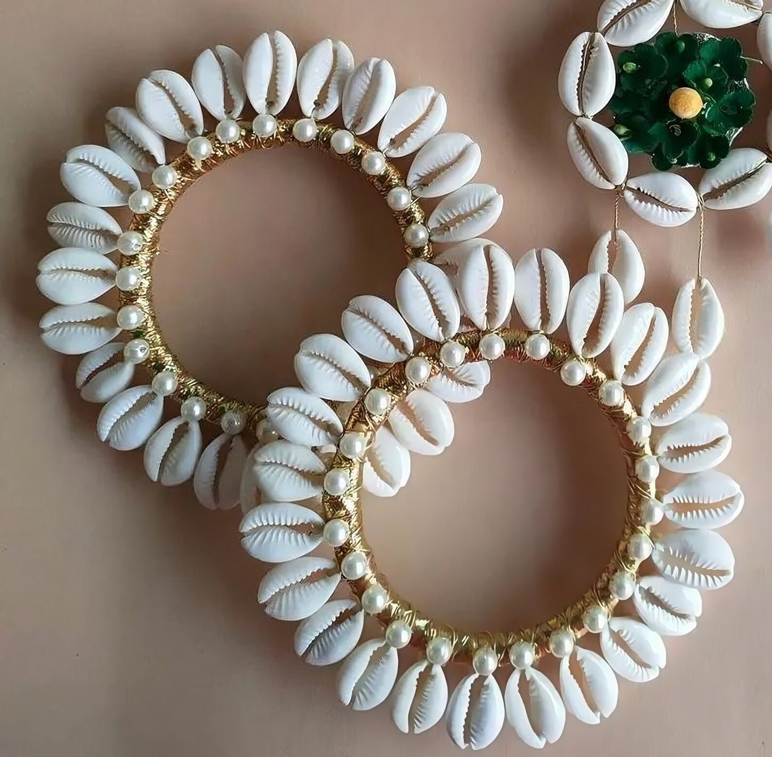Boho Cowrie Shell Jewelry Set With Floral Details, Sea Shell ...