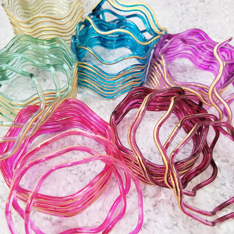 Wavy Bangle - Etsy