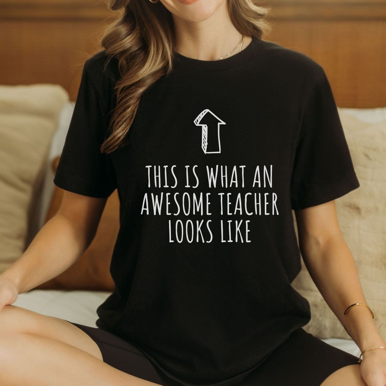 Teacher Shirt Teacher Appreciation Gift This is What an Awesome Teacher ...