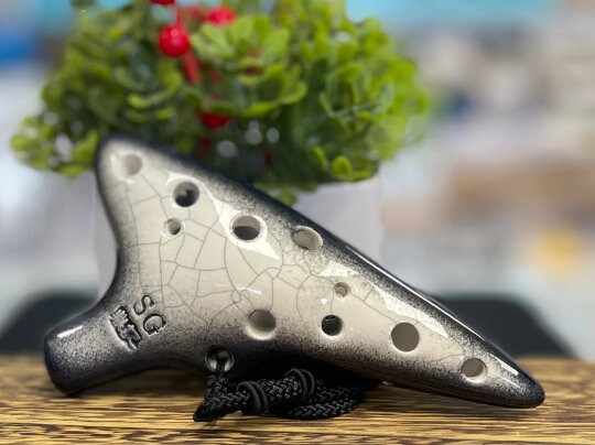 Soprano G 12 Hole Black Diamond Ceramic Ocarina. Black Glaze Base W ...