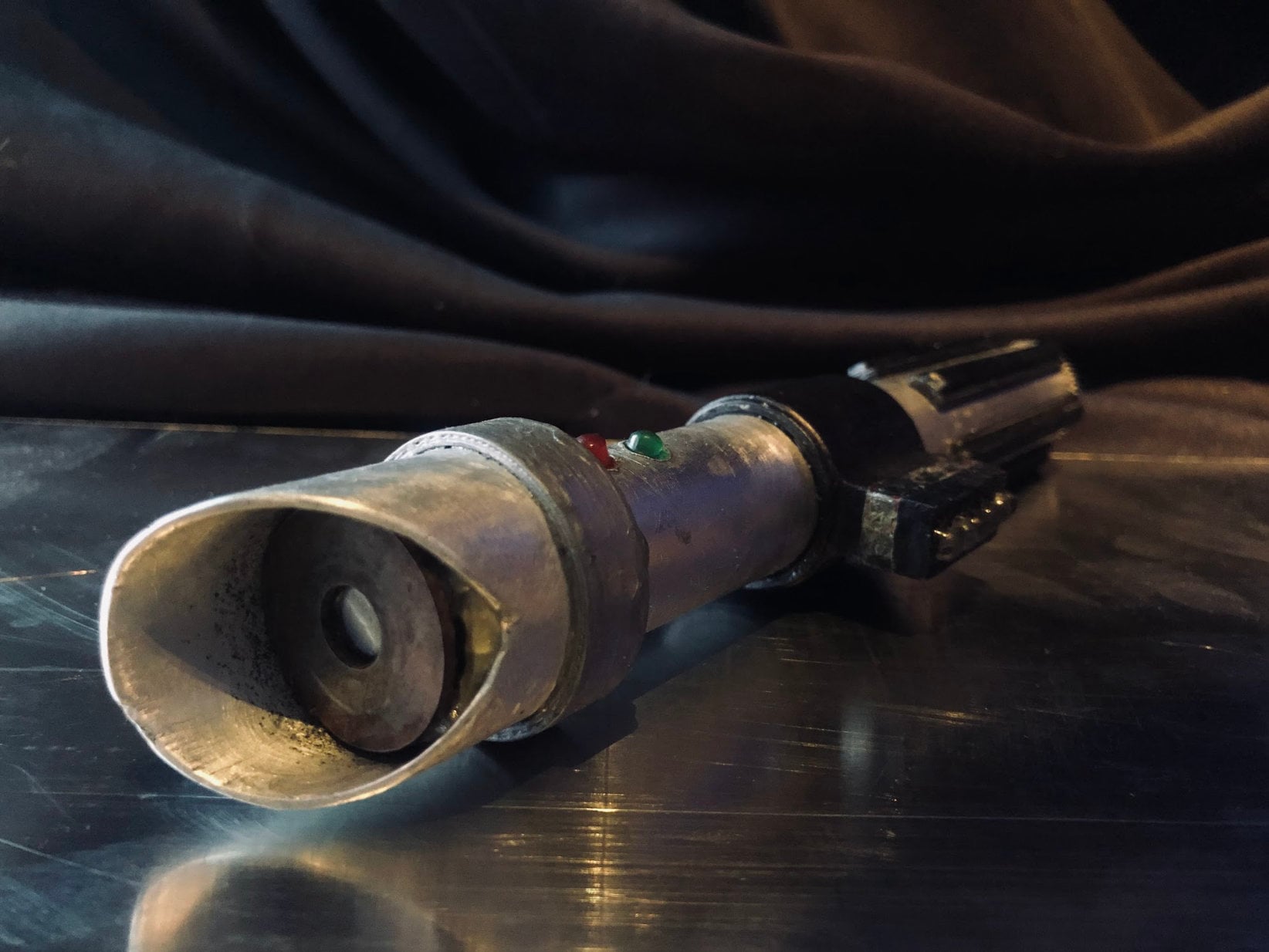 Anakin Skywalker Lightsaber Hilt Replica Episode II Attack of the ...