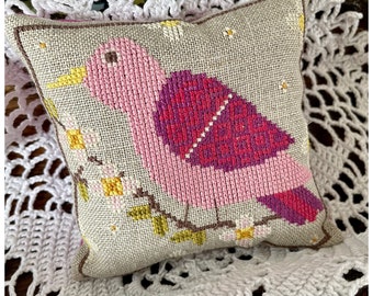 Mod Bird Fabric Birdwaves by Gaiamarfurt Mod Folk Bird Home Decor ...