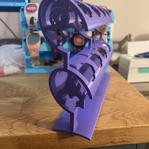 Family Dual Size Double Decker Disney Magicband+ & Charger Display ...