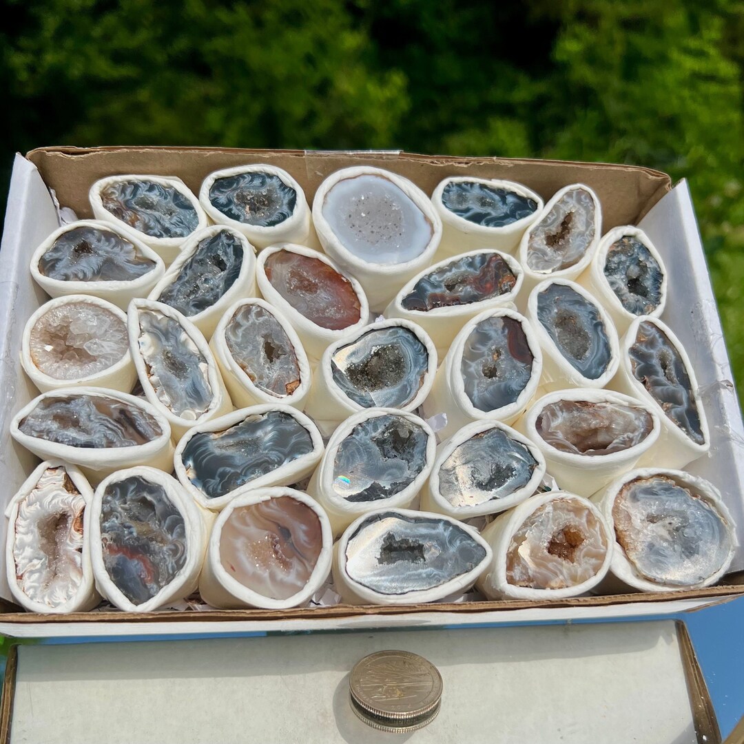 Oco Agate Geodes Pick Your Own Agate Half Small Geode - Etsy