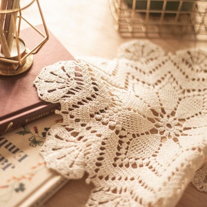 Easy Crochet Table Mat Pattern - Modern Crochet Doily Pattern - Crochet ...