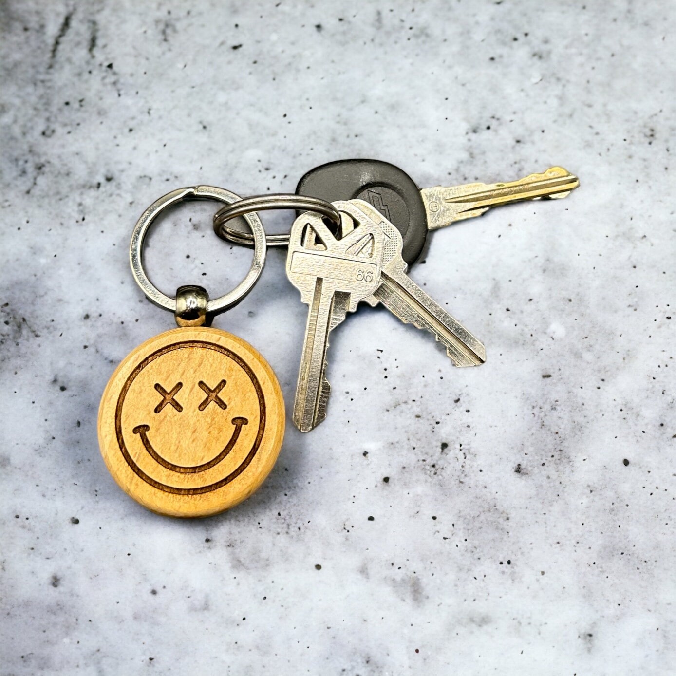 Smiley Face X Eyes Keychain - Etsy