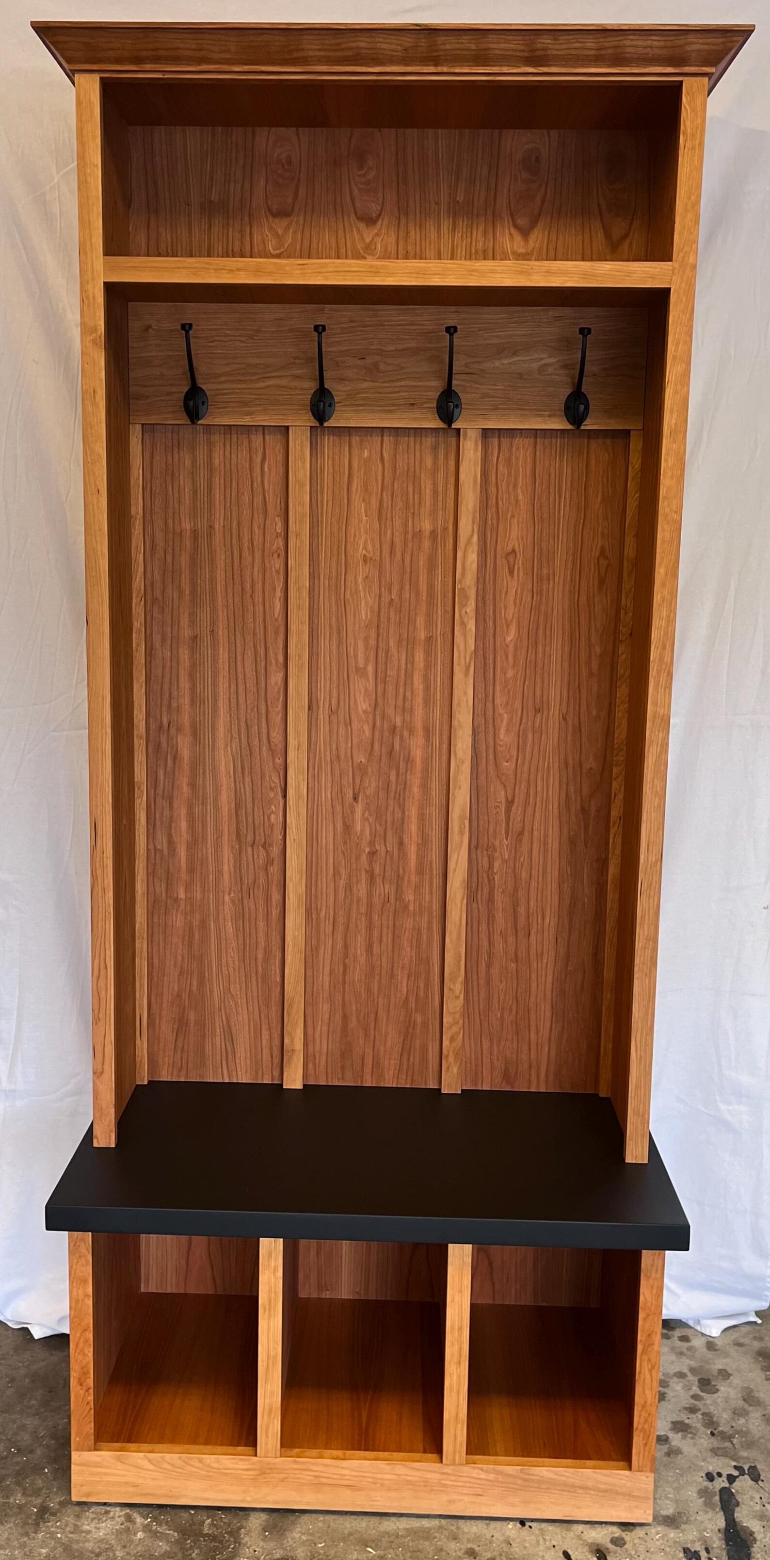 Traditional Style Hall Tree | Mudroom/entryway/hall/laundry Furniture ...