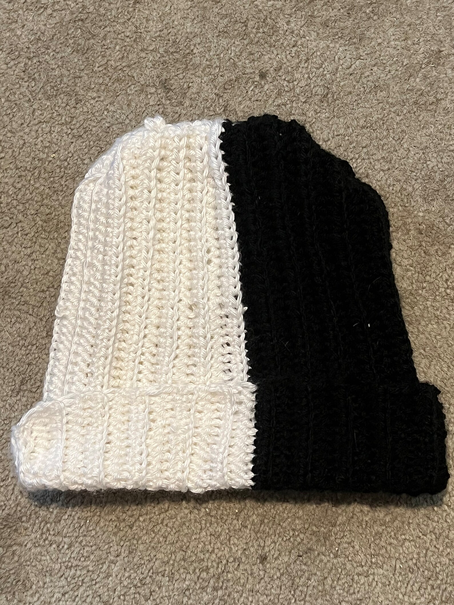 Half and Half Two Toned Beanie Pattern by Hyggecrochetco - Etsy