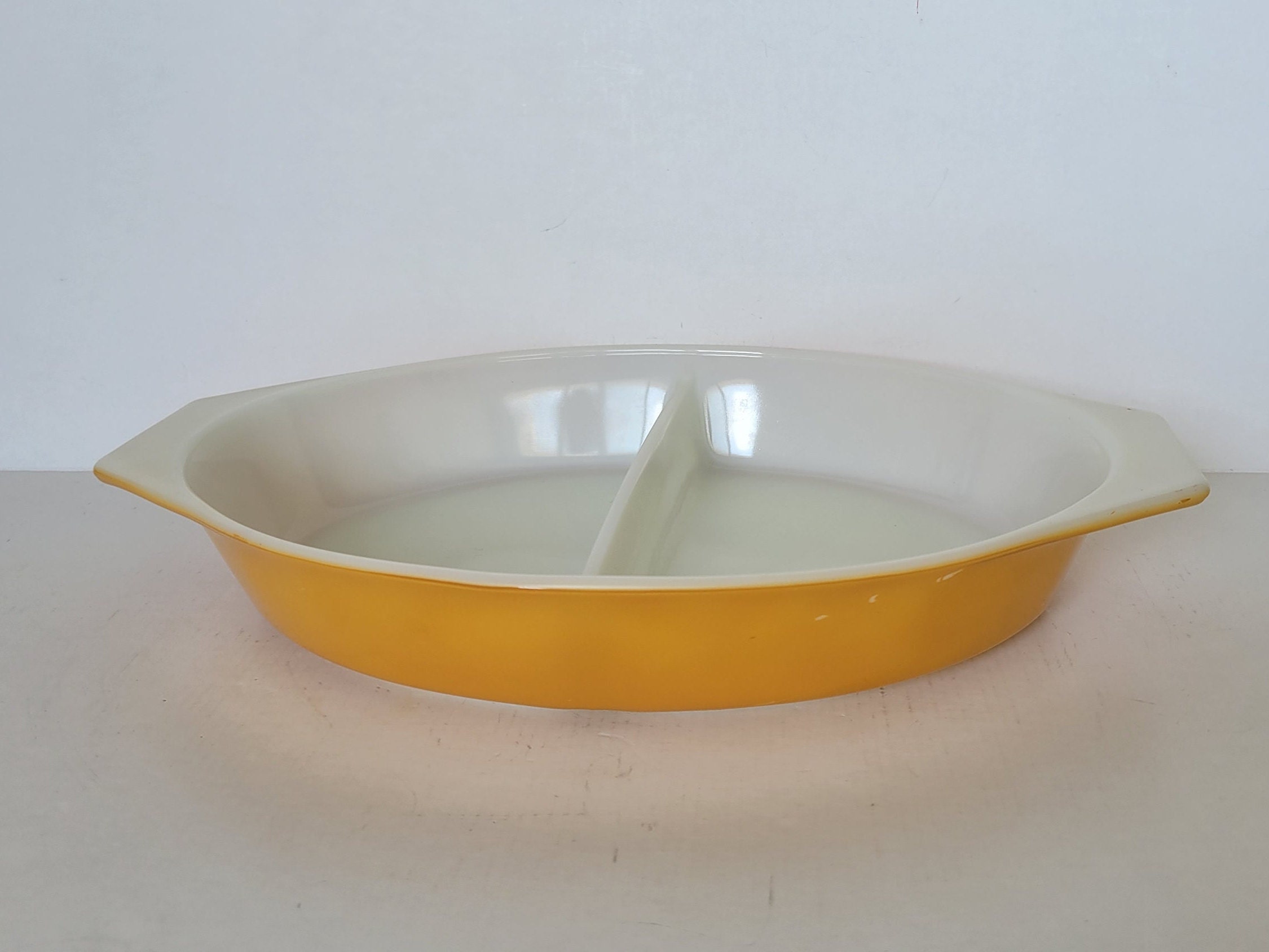 Butterfly Gold Pyrex 1 Quart Oval Divided Casserole Dish #063, Vintage ...