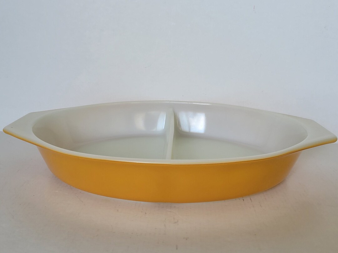 Butterfly Gold Pyrex 1 Quart Oval Divided Casserole Dish #063, Vintage ...