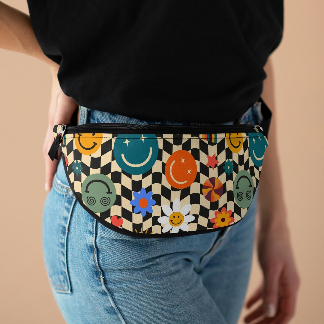 Bum Bag 90s Aesthetic Checkered Fanny Pack With Daisies and - Etsy